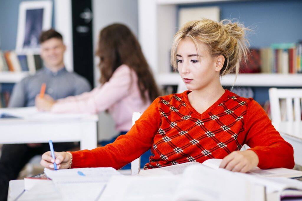 PTE - Universal Migration - Overseas Education & Immigration Consultants.